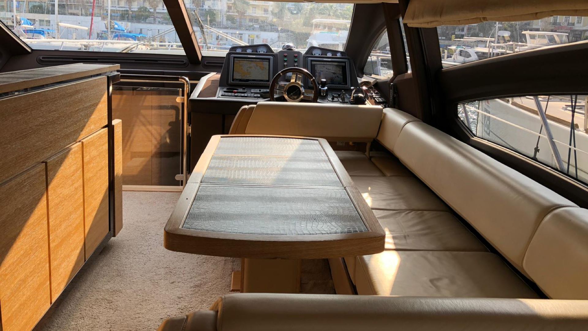 Azimut 64 • Azimut Yachts