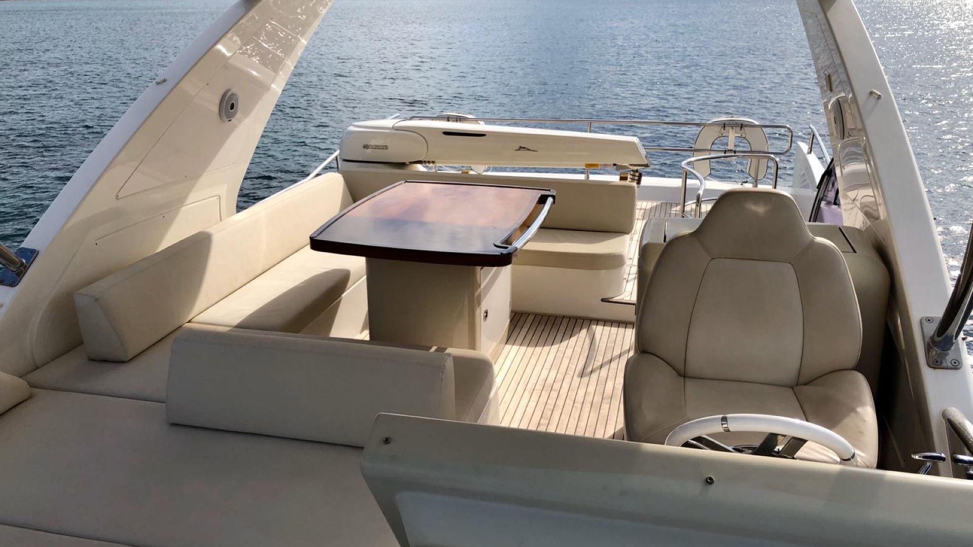 Azimut 64 • Azimut Yachts