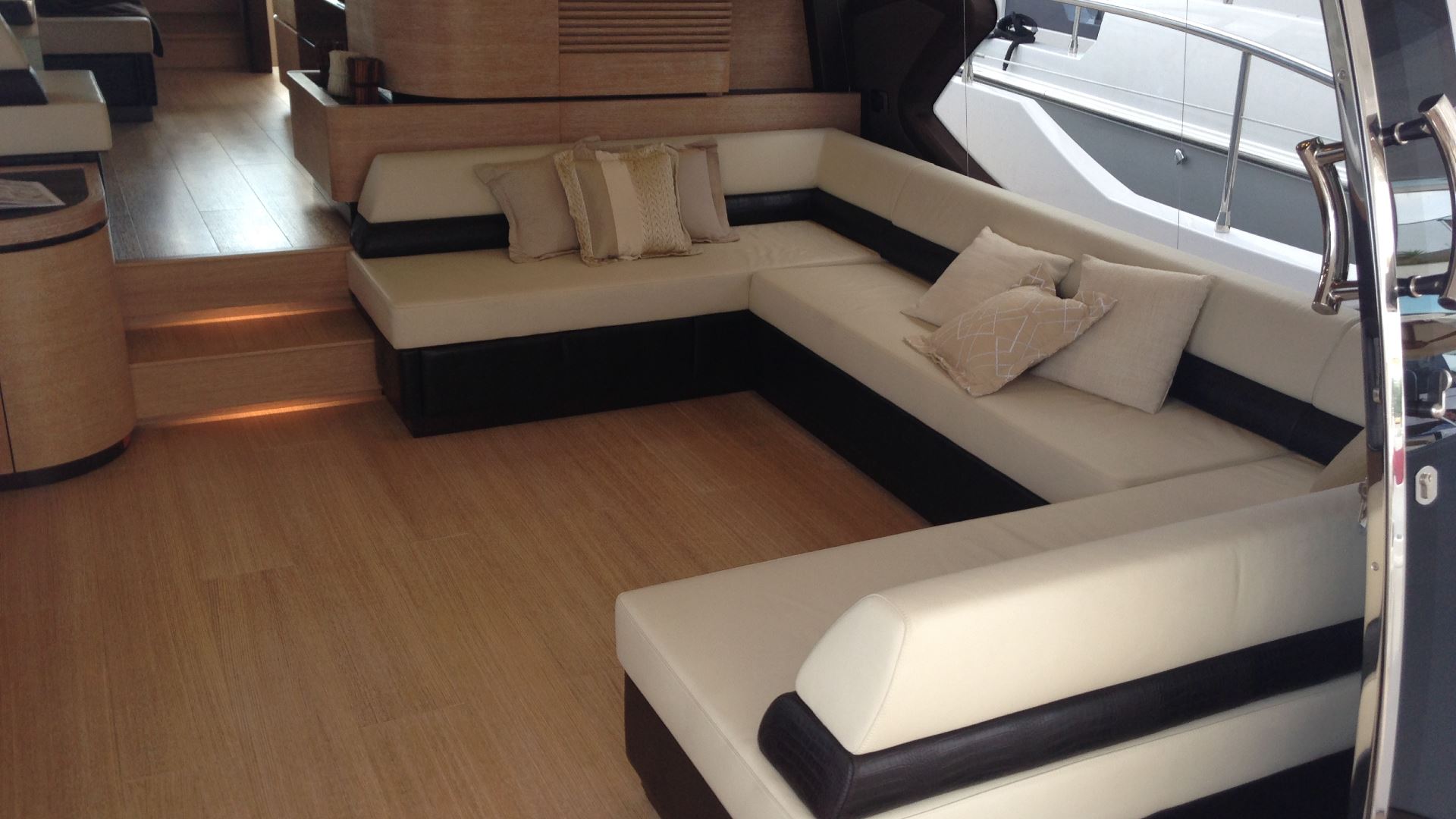 Azimut 70 • Azimut Yachts