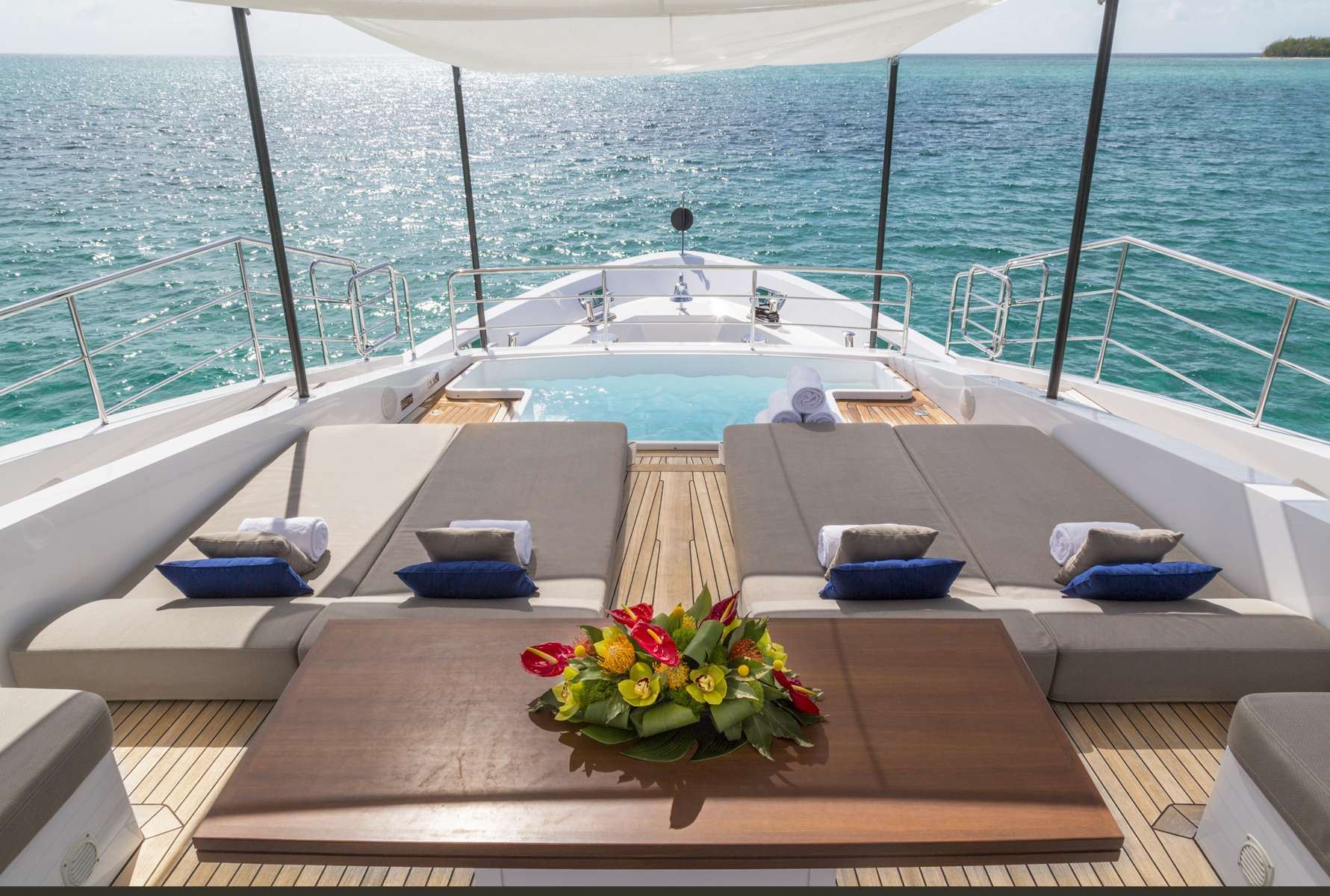 Benetti Veloce 140 | אזימוט יאכטות AZIMUT