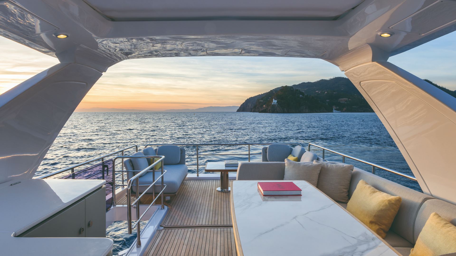 Azimut 60 • Azimut Yachts