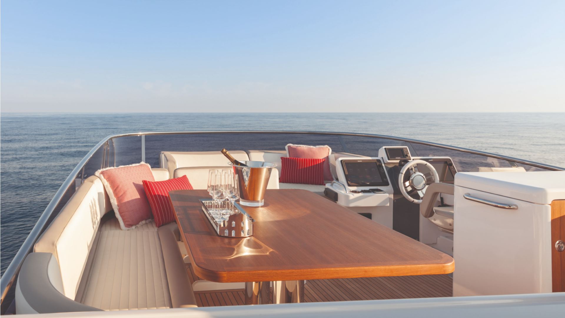 Azimut Magellano 66 • Azimut Yachts