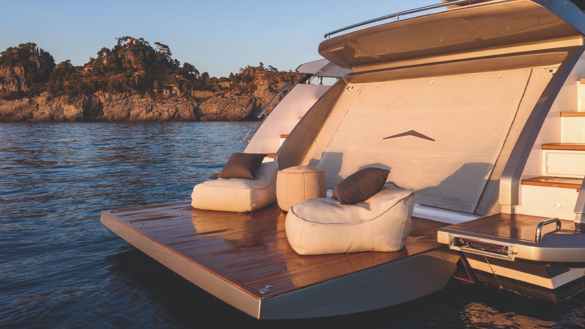 Azimut S8 • Azimut Yachts