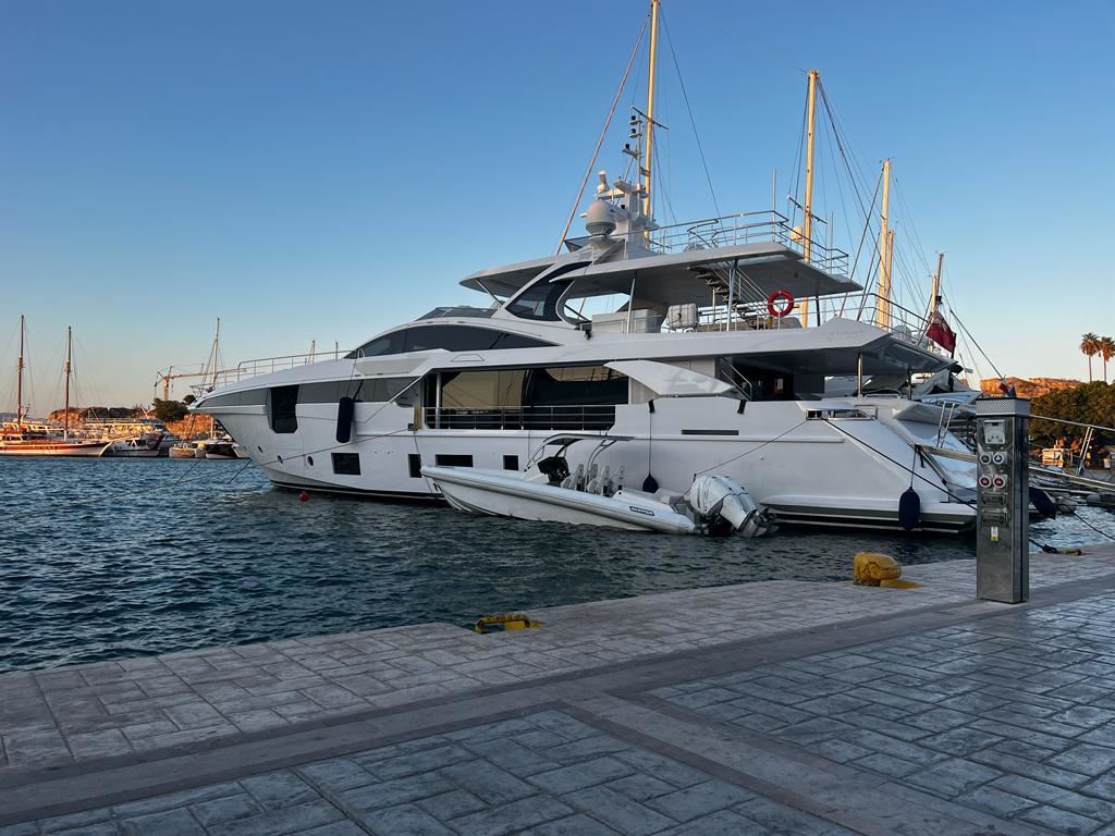 Azimut Grande 35 Metri 2022 | אזימוט יאכטות AZIMUT