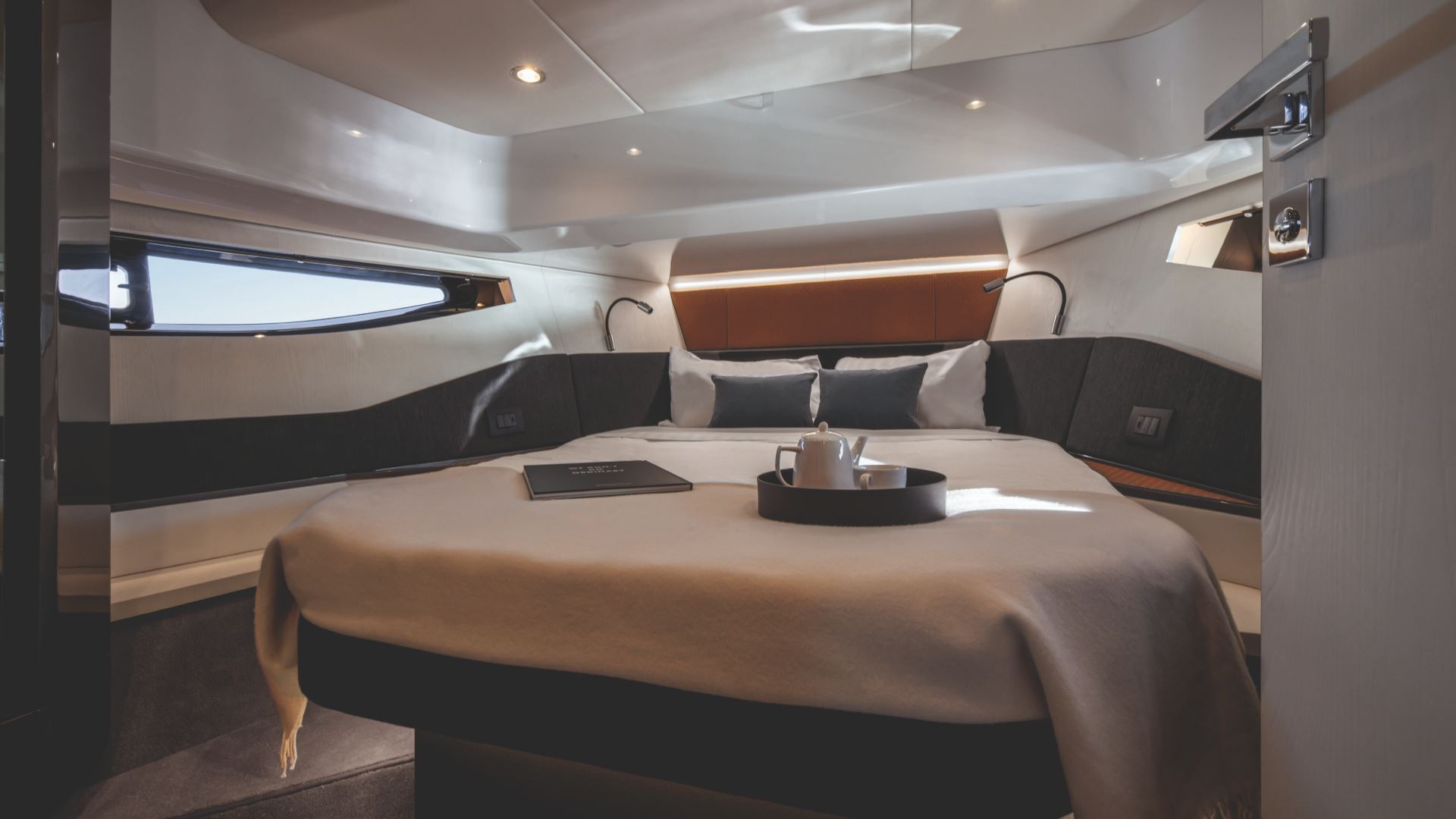 Verve 47 • Azimut Yachts