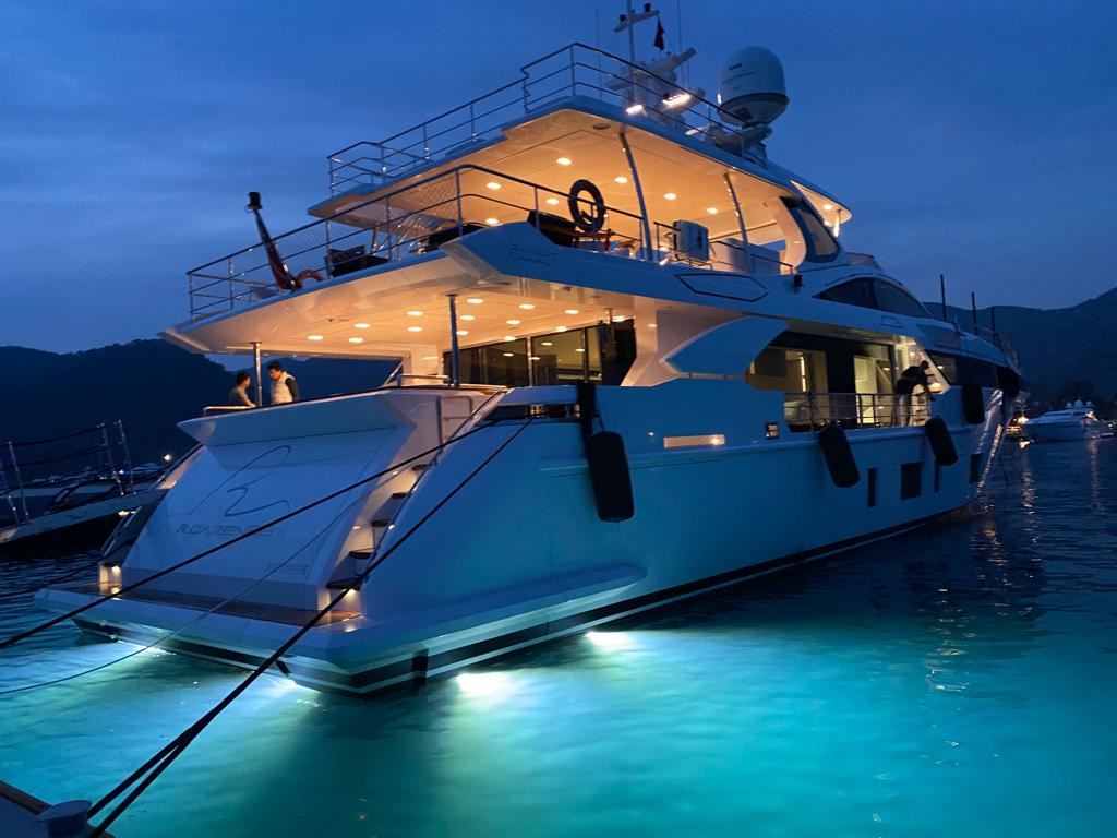 Azimut Grande 35 Metri • Azimut Yachts